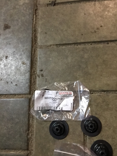 WHT000713 Гайка крепления деталей кузова / AUDI, SEAT, SKODA, VW VAG ...