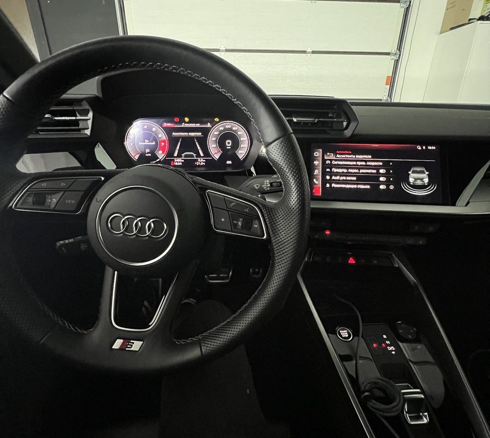 Audi A3 8Y установка Pre Sense — PetranVAGservice на DRIVE2