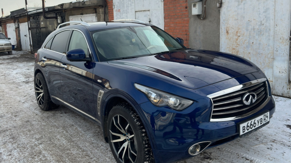Infiniti FX (2G) 3.7 бензиновый 2012 | 37s 666 на DRIVE2