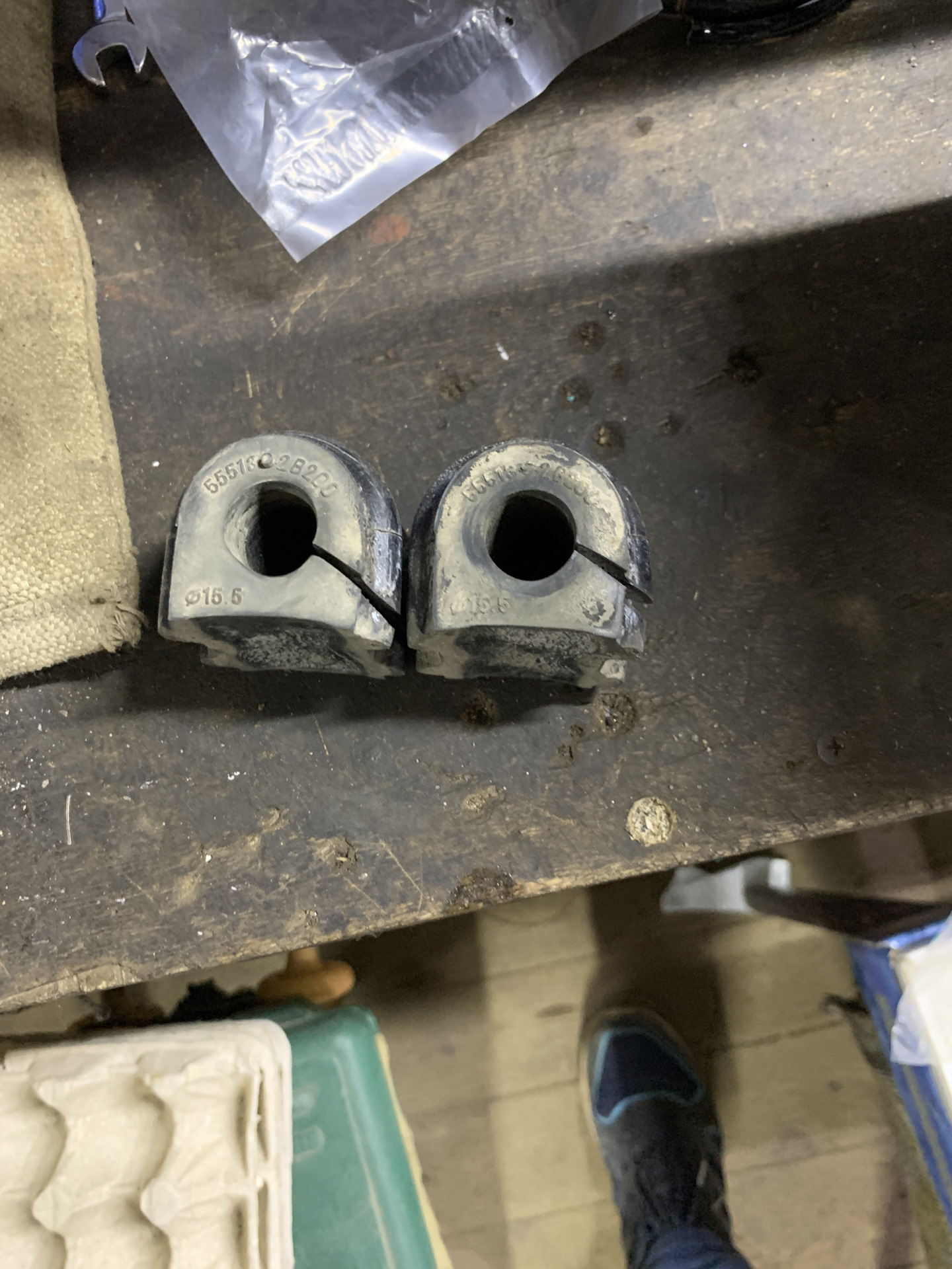 Замена ступичных узлов — Hyundai Santa Fe (2G), 2,4 л, 2011 года ...