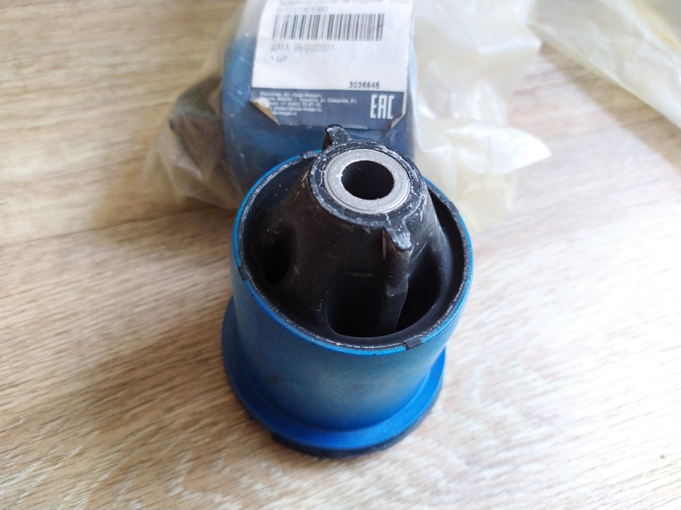 6001549989 Шарнир рычагов задней подвески RENAULT | Запчасти на DRIVE2