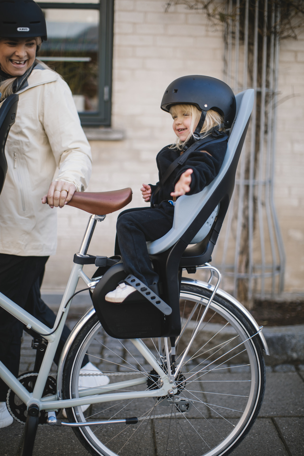Детские велосипедные кресла Thule — RACK WORLD на DRIVE2