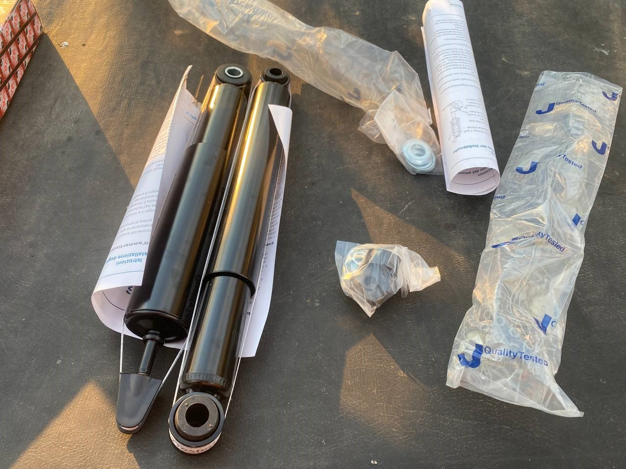 Как НЕ надо менять амортизаторы — Mitsubishi L200 (3G), 2,5 л, 2000 ...