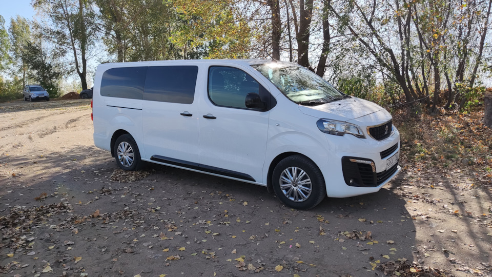 Установил магнитолу — Peugeot Traveller, 2 л, 2019 года | автозвук | DRIVE2