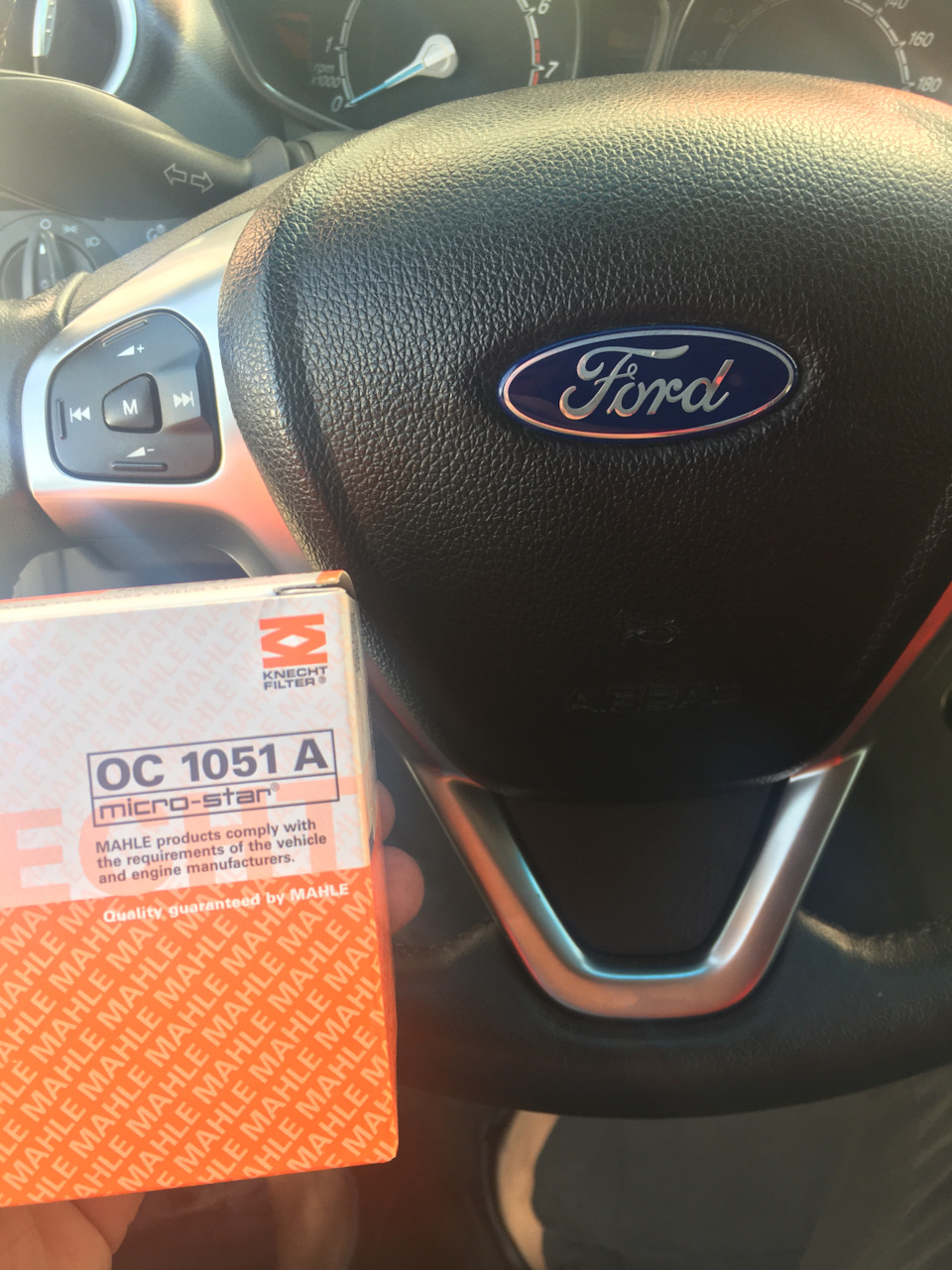 Первая замена масла — Ford Fiesta (Mk VI), 1,6 л, 2015 года | визит на ...