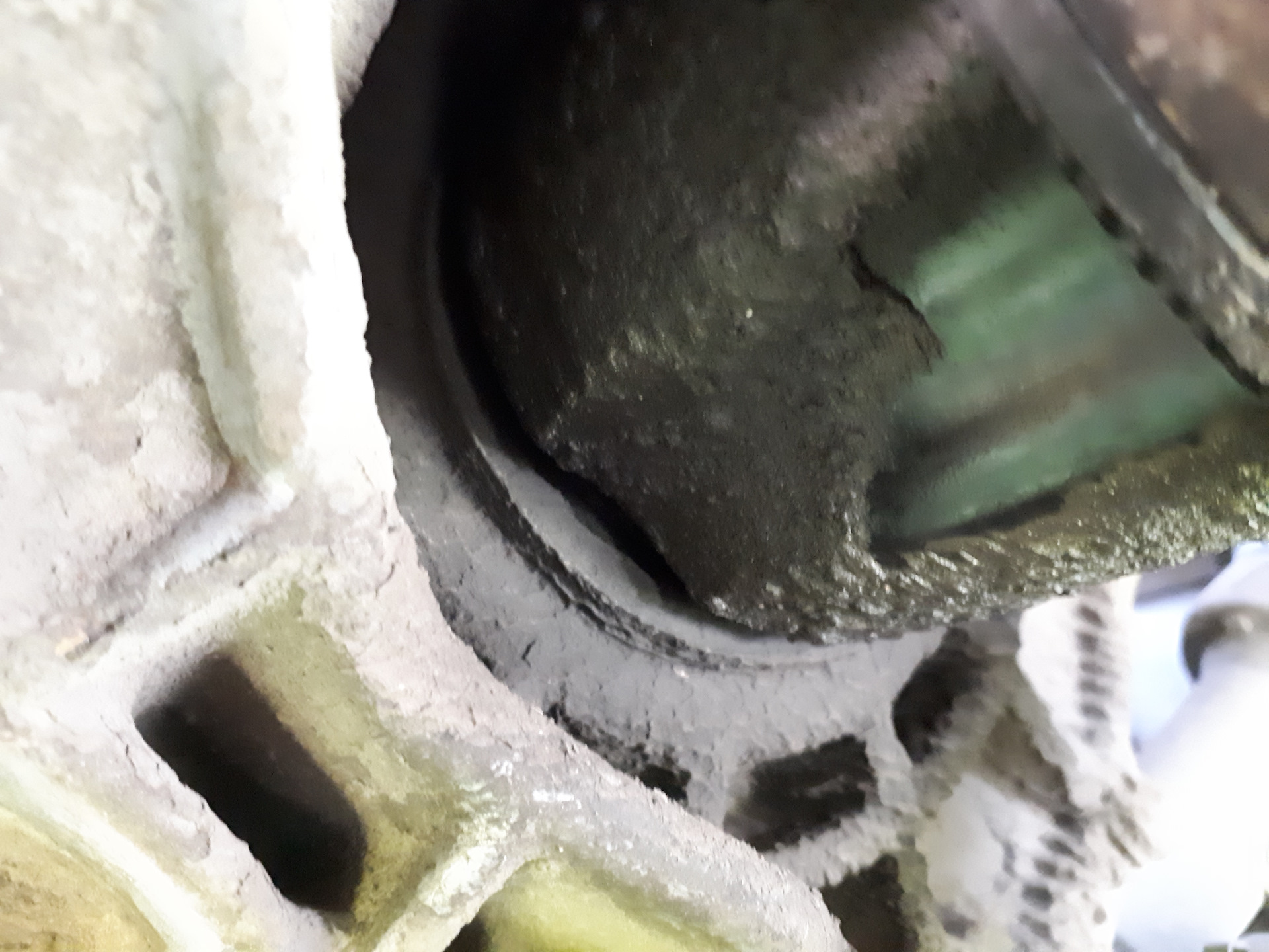 Меняем сальник полуоси на W5MBB-1-BFYC (4WD МКПП) — Mitsubishi Lancer X ...