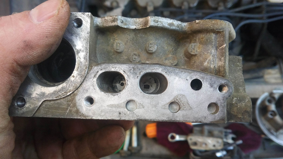 Меняем часть моника. X16SZ vs C16NZ — Opel Astra F, 1,6 л, 1992 года ...