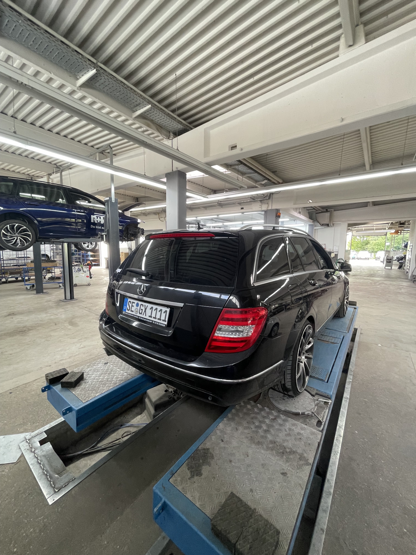 Диски Keskin Mam gt1 на s204 и Tomason tn24 — Mercedes-Benz C-Class ...