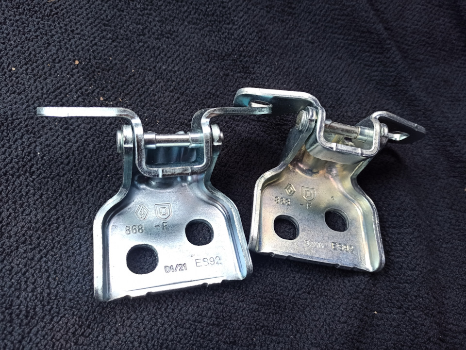 Замена петель водительской двери (на RENAULT 6001546883) — Renault ...