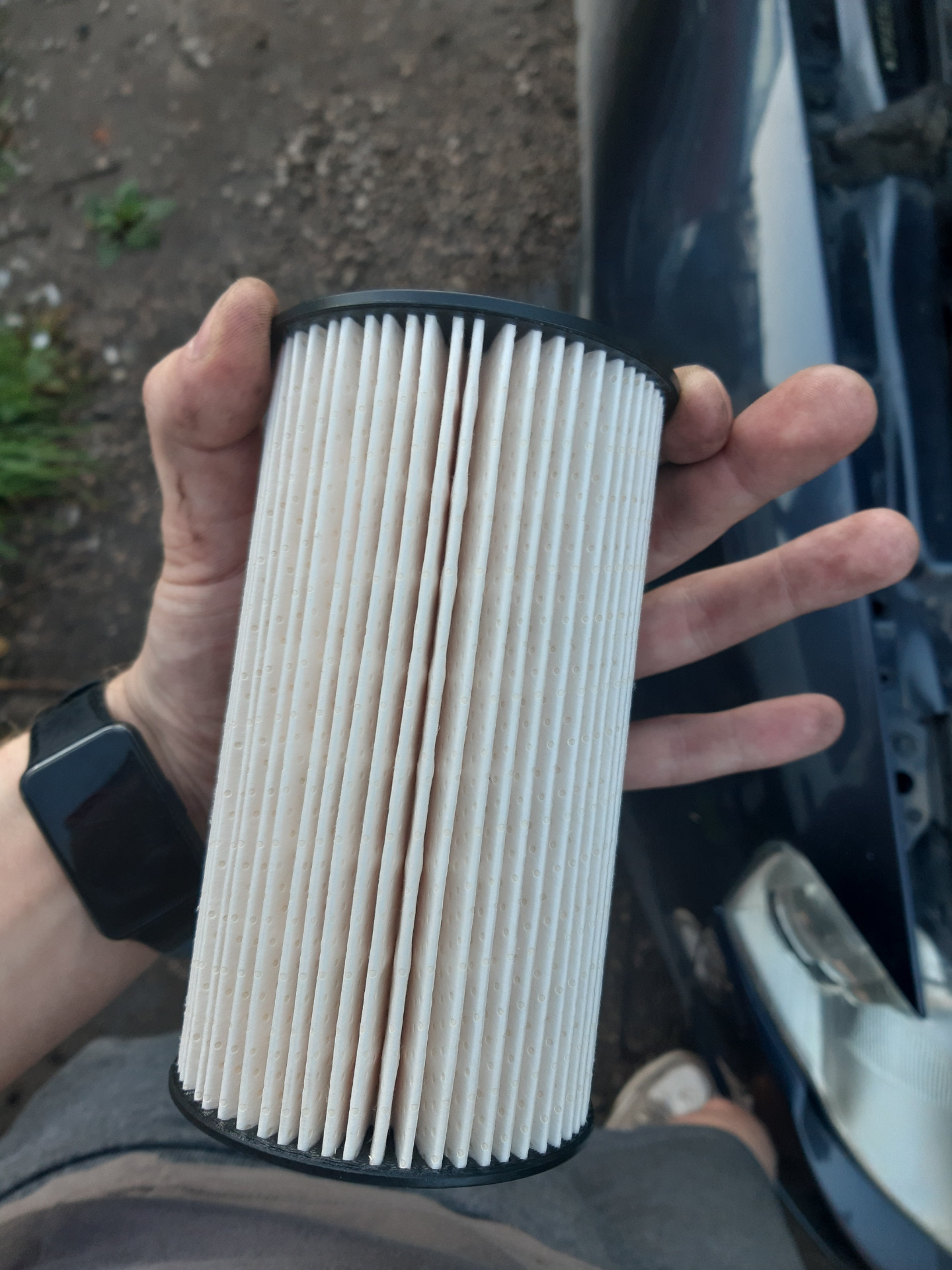 Замена топливного фильтра — Volkswagen Passat B6, 2 л, 2008 года ...
