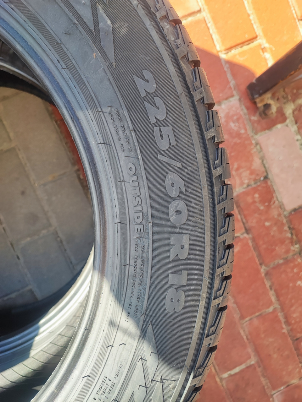 Atlas Batman A50 Проданы! Куплены 225/60R18 Ikon Tyres (Nokian Tyres ...