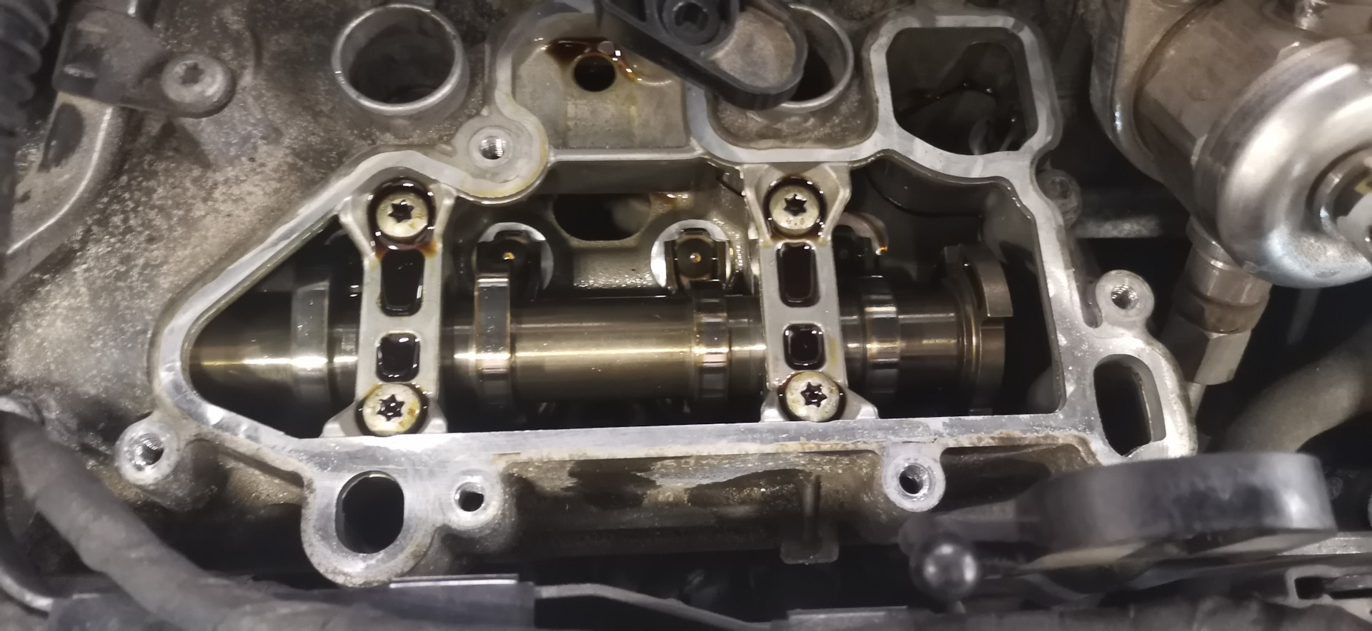 Масляное ТО — Skoda Octavia Combi A7 Mk3, 1,8 л, 2014 года | плановое ТО | DRIVE2