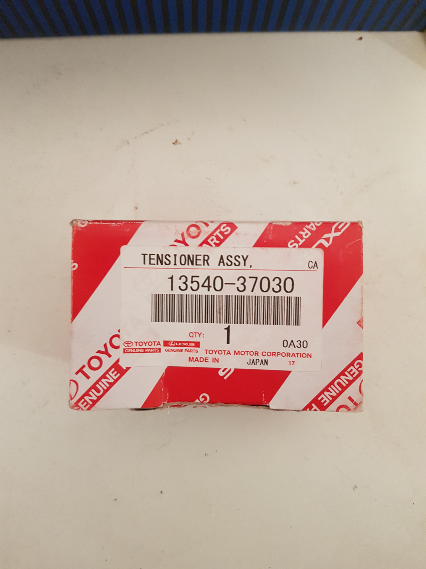 Замена натяжителя цепи — Toyota Avensis III, 1,8 л, 2009 года ...