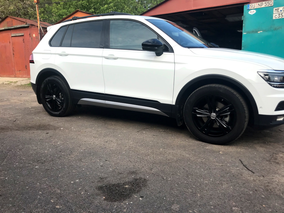Зачернились AVS — Volkswagen Tiguan (2G), 2 л, 2020 года | мойка | DRIVE2