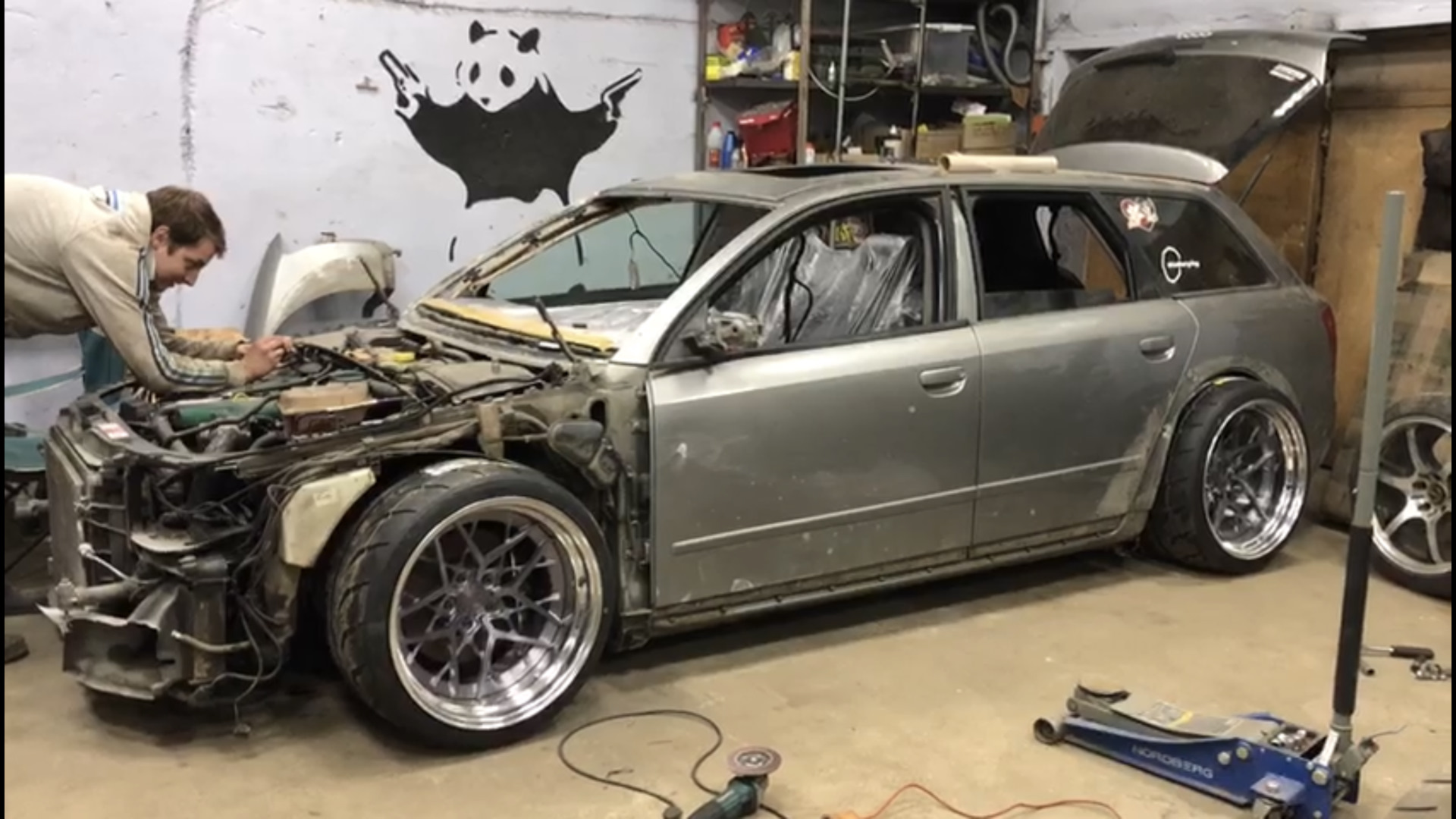 Видео «из верхнего в нижнее» — Audi A4 Avant (B6), 1,8 л, 2004 года ...