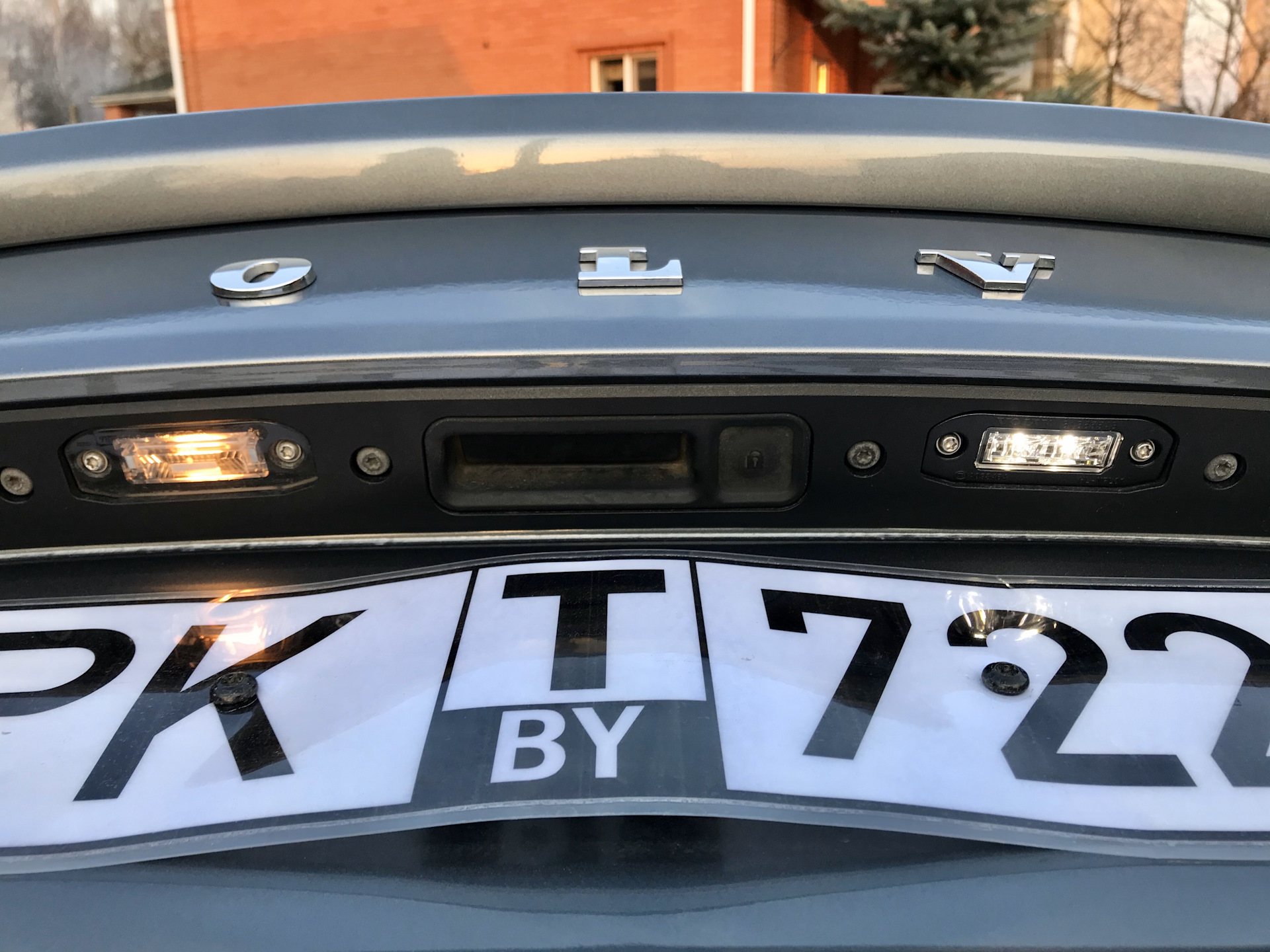 Зеркало с компасом, LED подсветка номера, замер 0-100км/ч — Volvo S60 ...