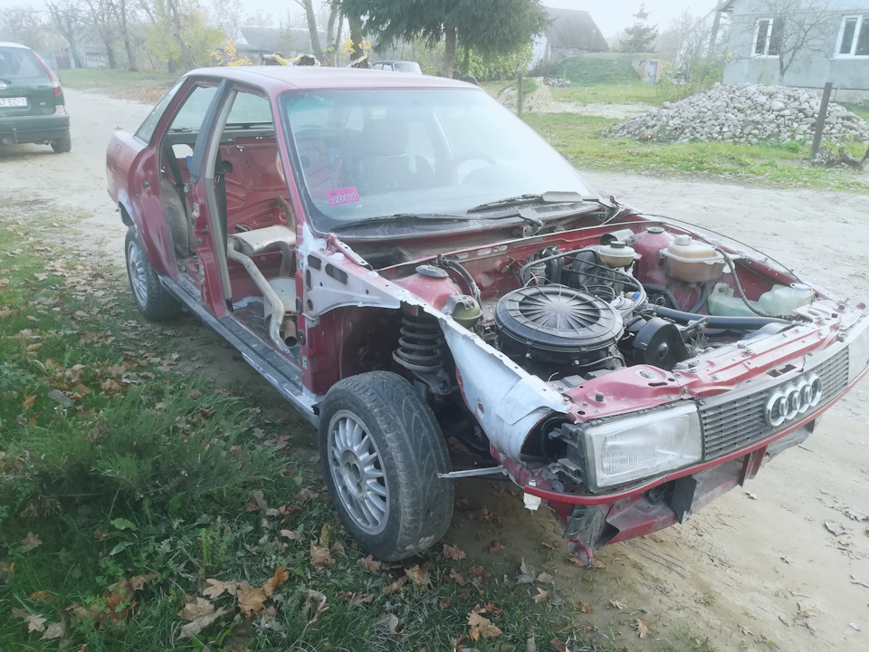 Покрасил декоративную крышку двигателя. — Audi A6 (C5), 1,9 л, 2002 ...