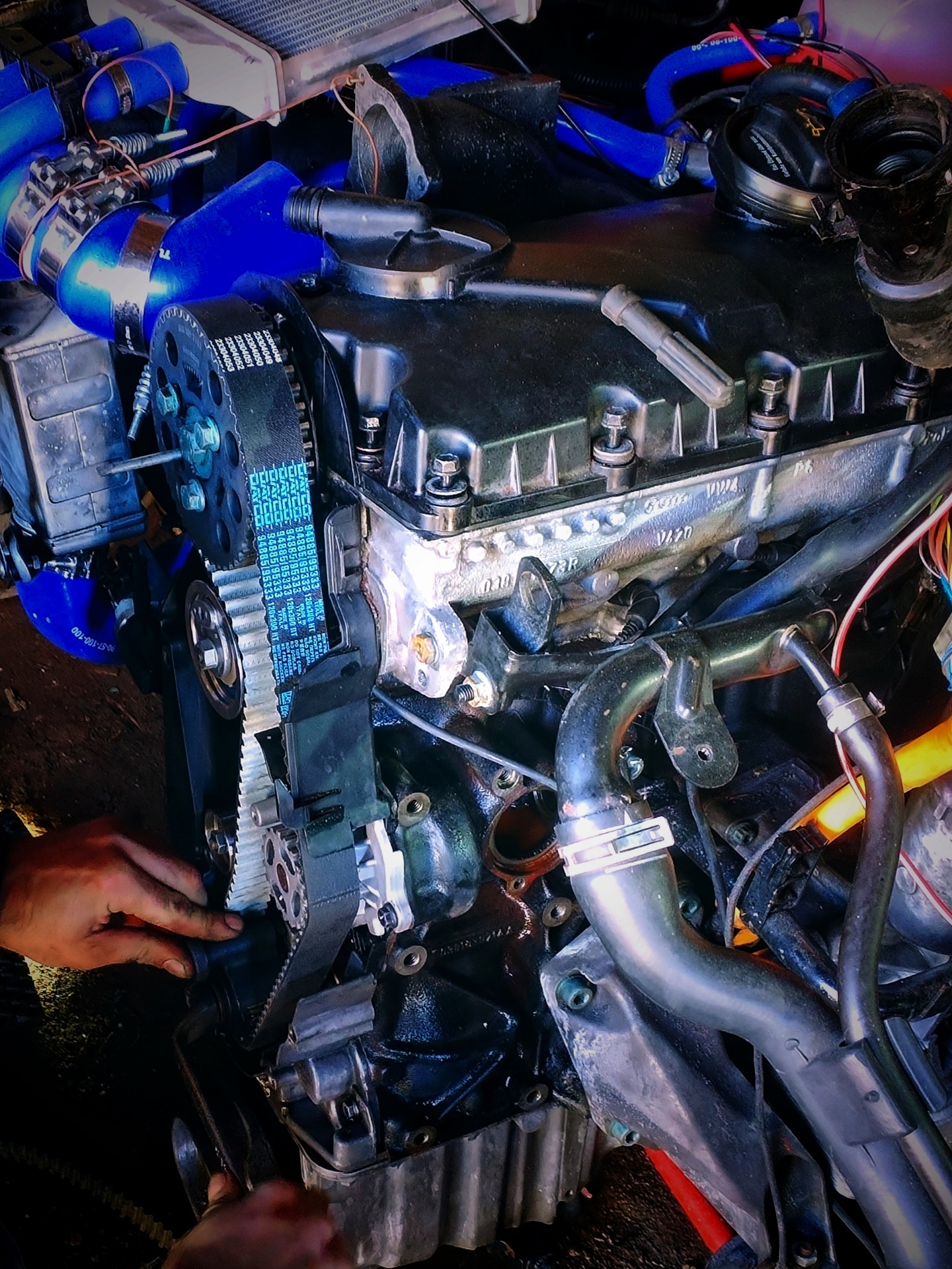 Замена ремня ГРМ, натяжного ролика и помпы. — Audi 80 (B2), 1,9 л, 1986 ...