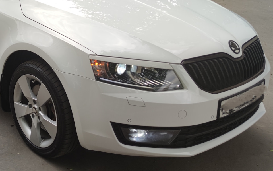 Реснички на фары октавия а7, мк3 на Skoda Octavia A7 Mk3. Б/у | 2 000 ...