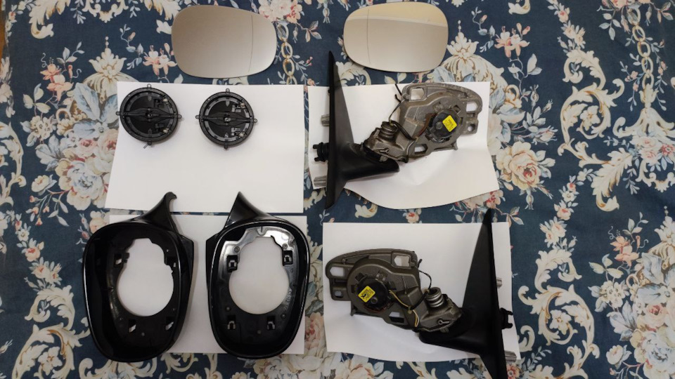 69. Один взгляд назад. $313A Наружные зеркала с функцией складывания ...