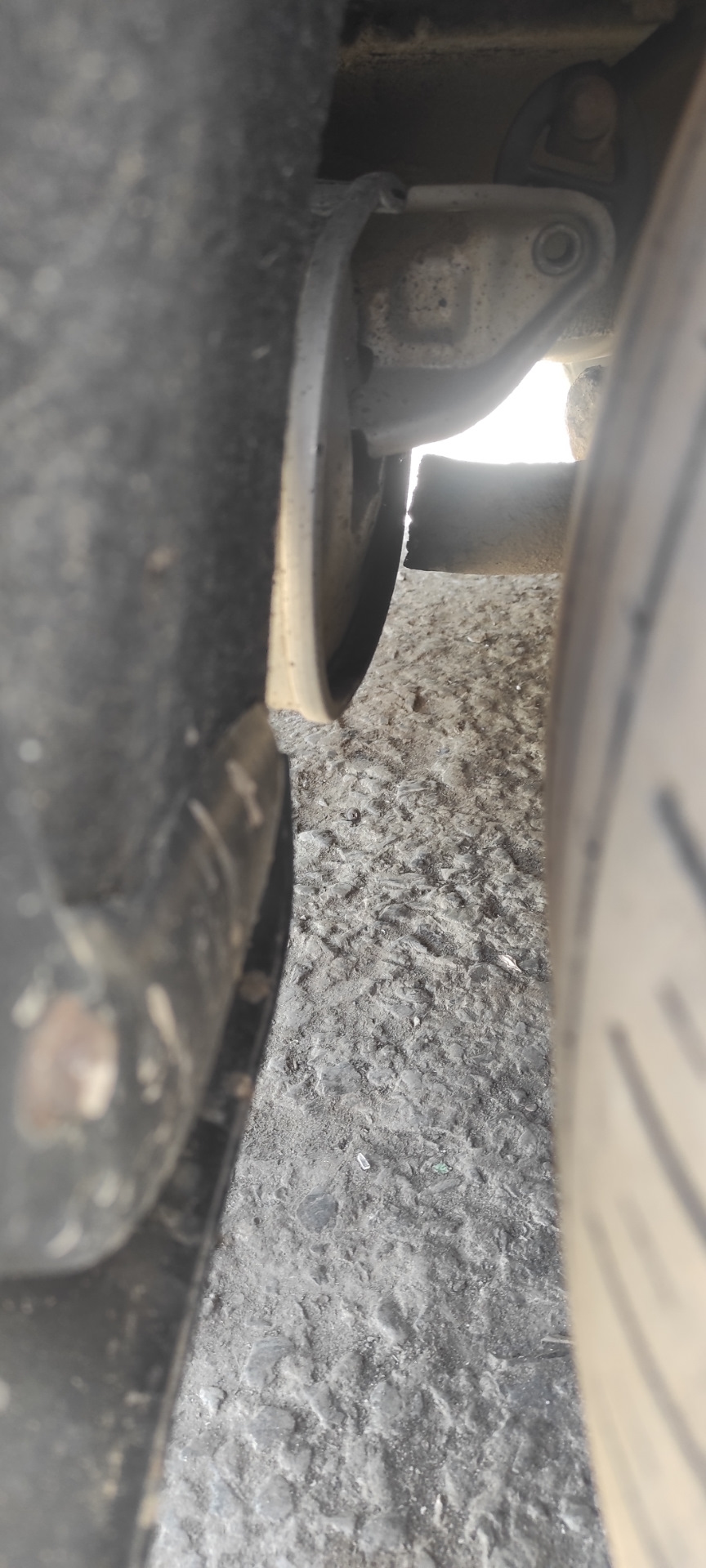 Рев глушителя как на v8) — Toyota Camry (XV40), 2,4 л, 2006 года ...