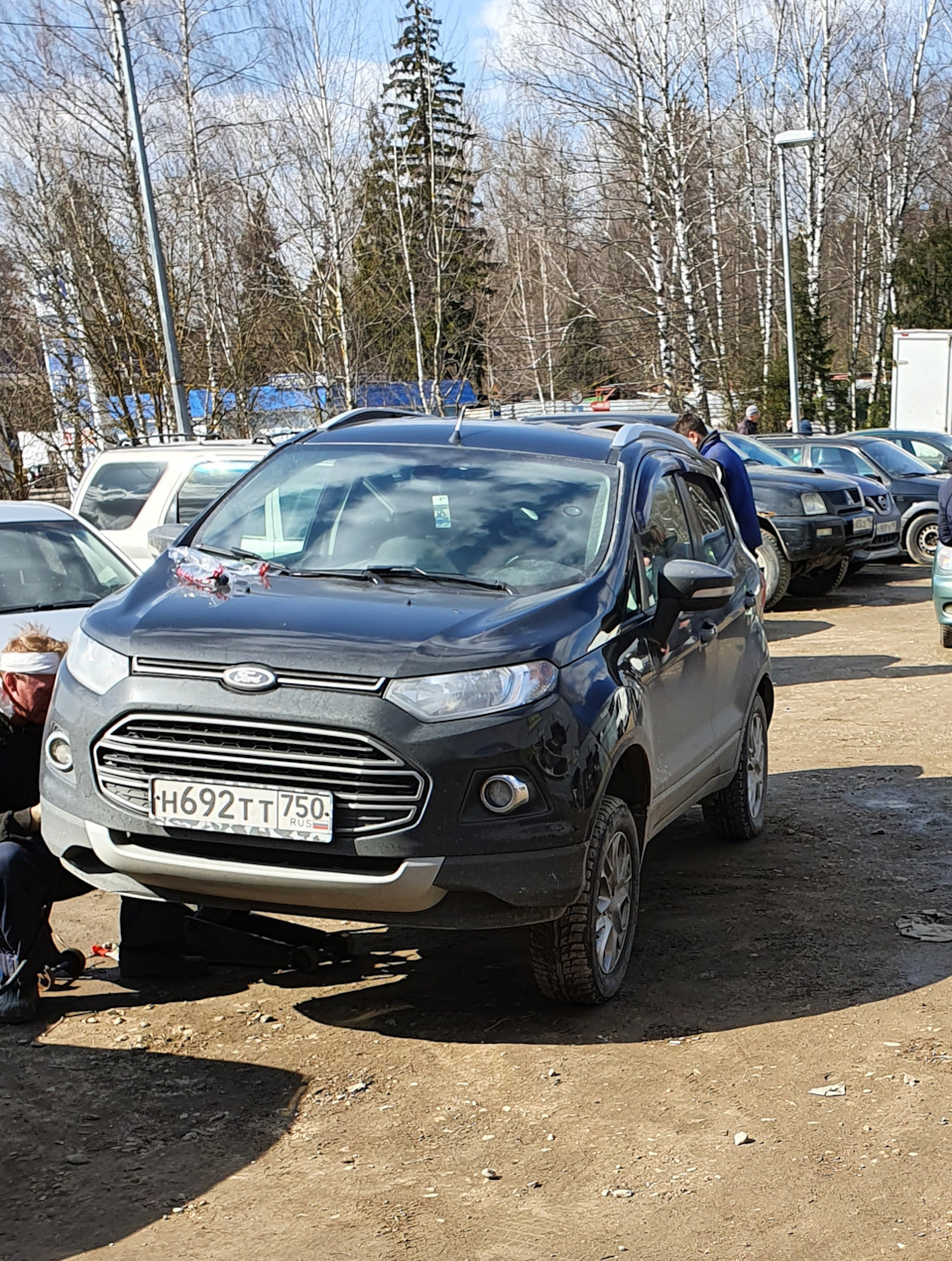 Шиномонтаж и замена стоек фенокс — Ford EcoSport, 1,6 л, 2015 года ...