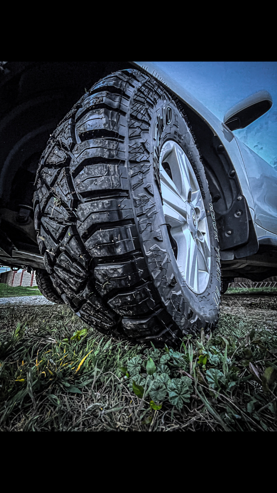 Шины RT — Toyota Land Cruiser 200, 4,5 л, 2011 года | шины | DRIVE2