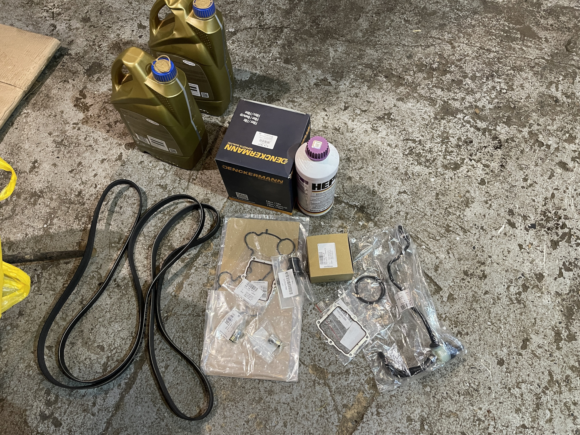 Устал от ошибки P052E00, решил устранить. Замена клапана системы ...