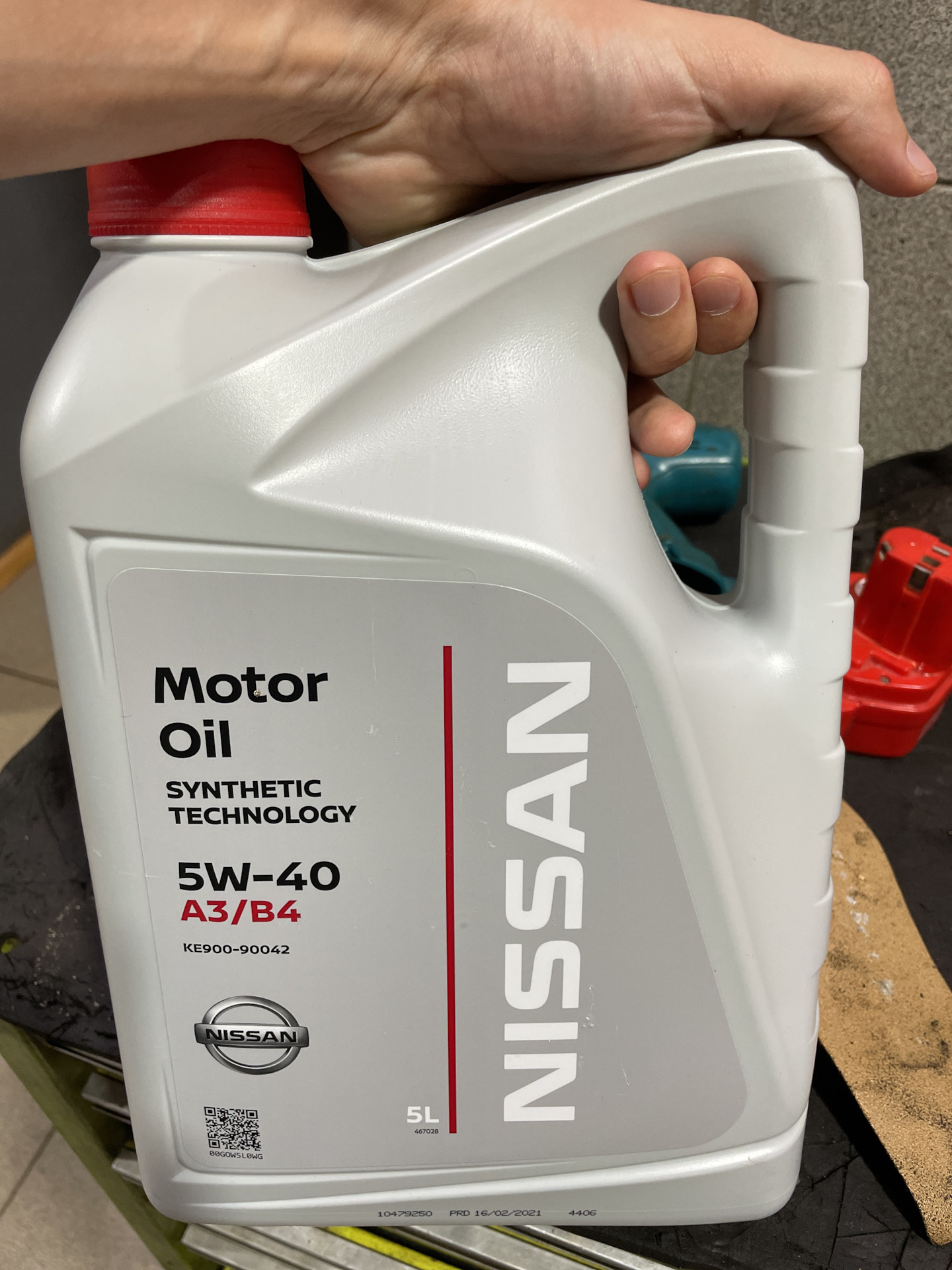 Замена масел в ДВСи АКПП, замер давления масла, замена передних колодок ...