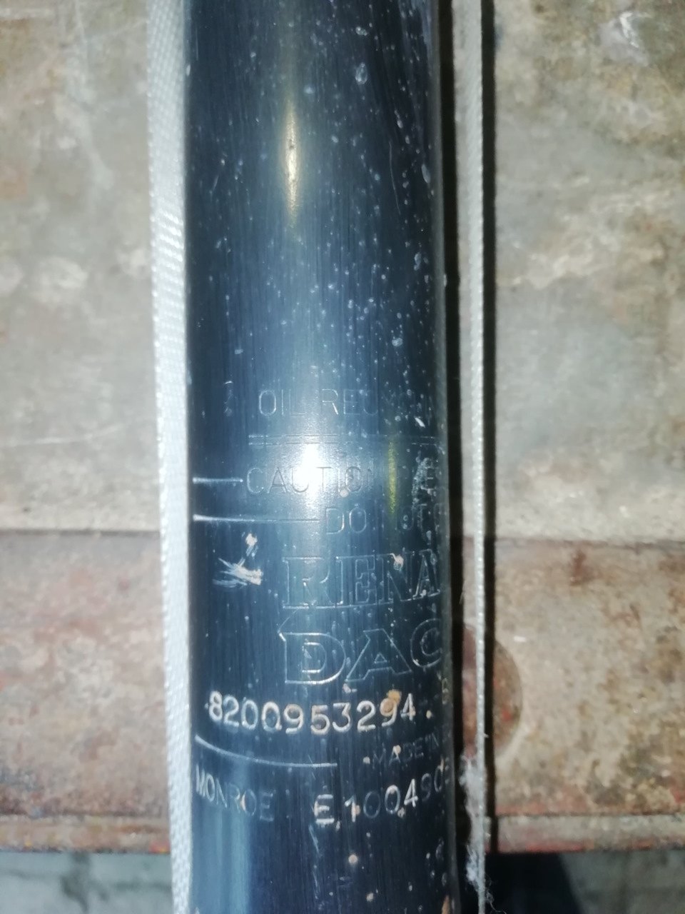 8200953294 Амортизатор задн (логан 1,6л) RENAULT | Запчасти на DRIVE2