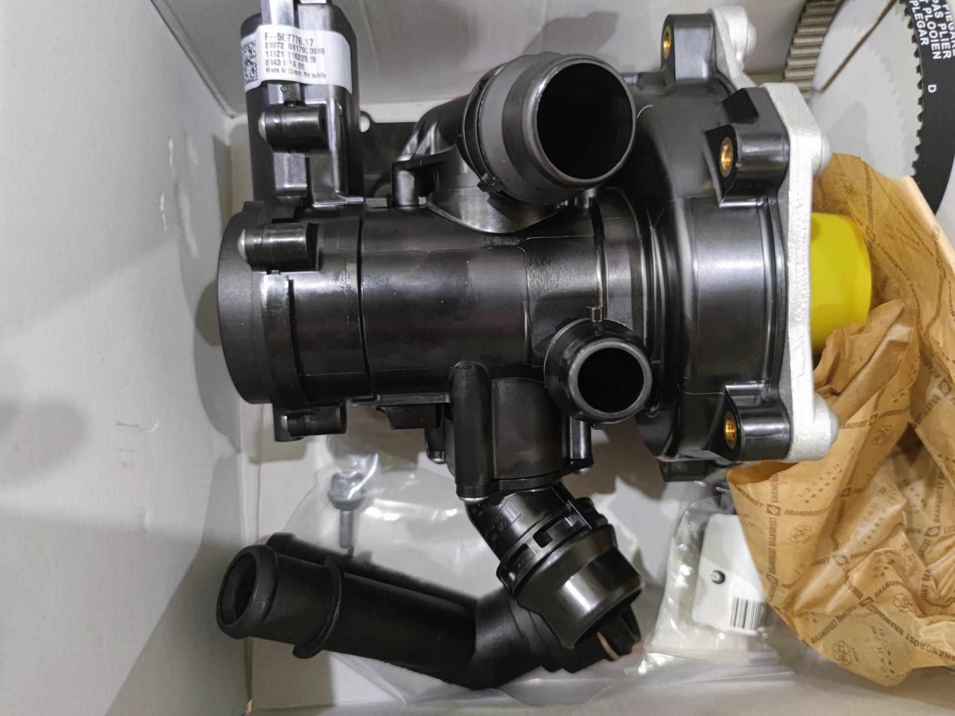 Замена термостата и помпы — Skoda Octavia A7 Mk3, 1,8 л, 2013 года ...