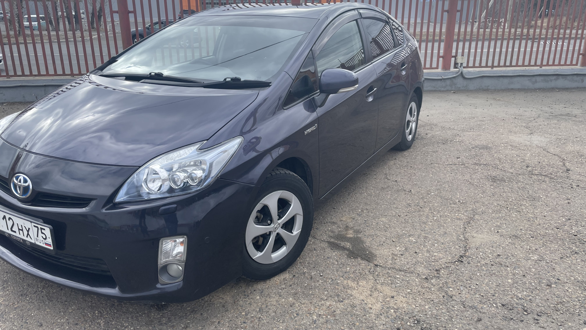 Toyota Prius (30) 1.8 гибридный 2011 | Prius 30 на DRIVE2