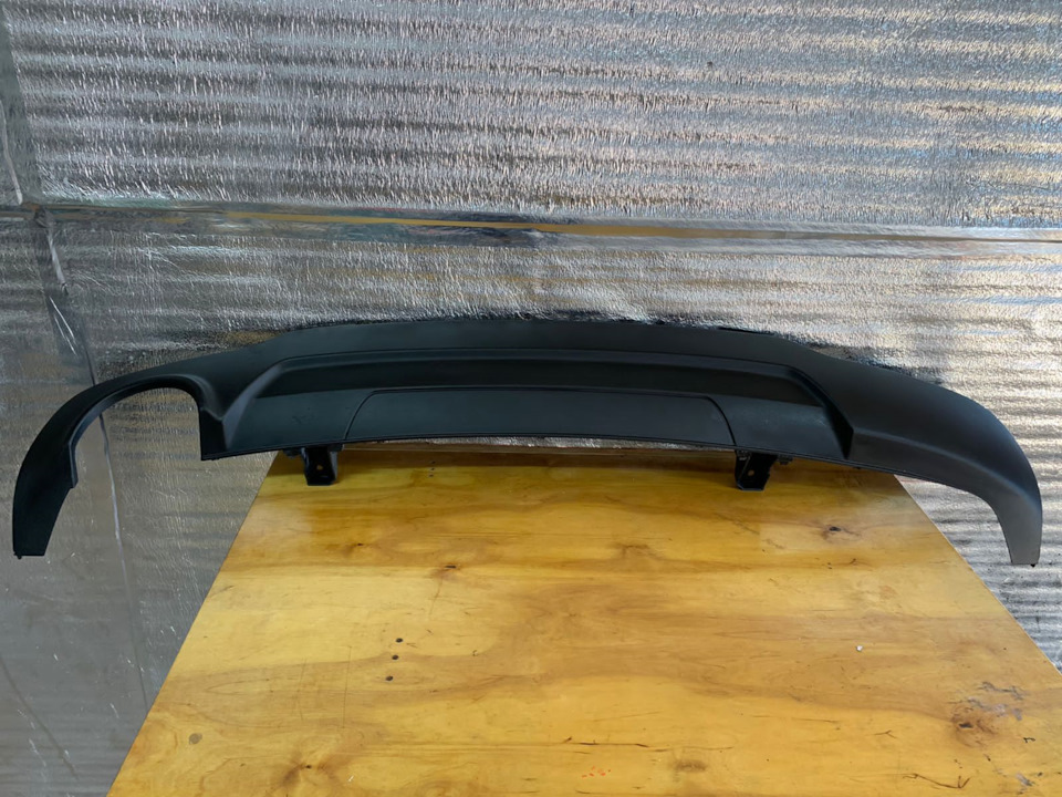 A2048853738 Накладка бампера Mercedes | Запчасти на DRIVE2