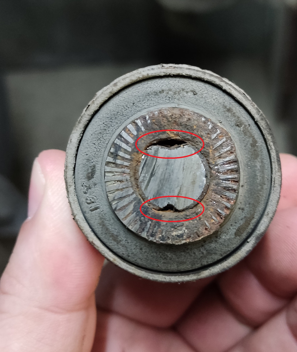 Замена эксцентриков и сайлентов регулируемых рычагов. — Toyota RAV4 (IV ...