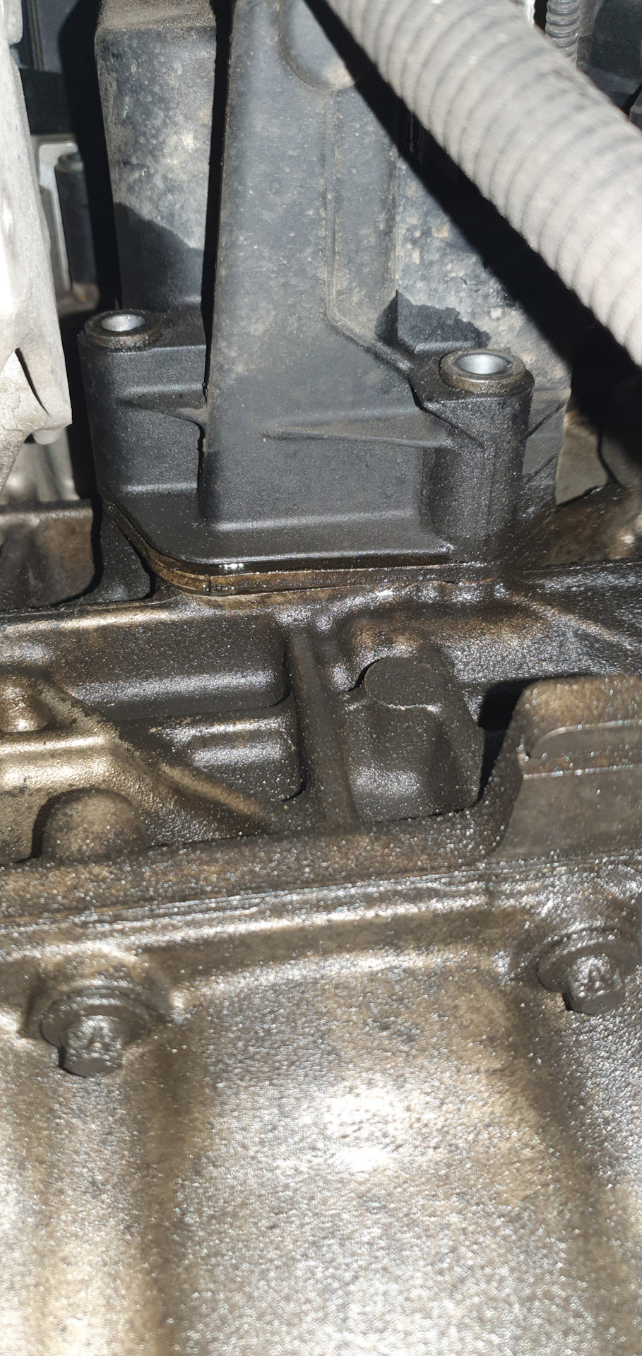 Замена масла фильтров прокладки масляного стакана — BMW 5 series (F10 ...