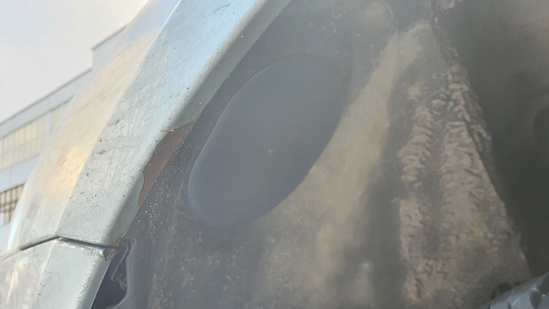 Аналог заглушки локера VAG 3B0 809 967 — Volkswagen Passat B5, 1,8 л, 2004 года | запчасти | DRIVE2