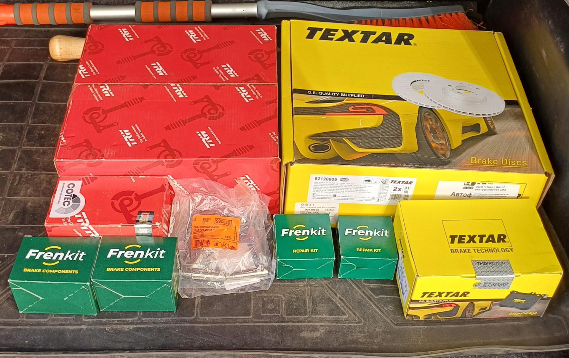 Замена пер. дисков, колодок, зад. дисков, колодок. Чистка суппортов ...