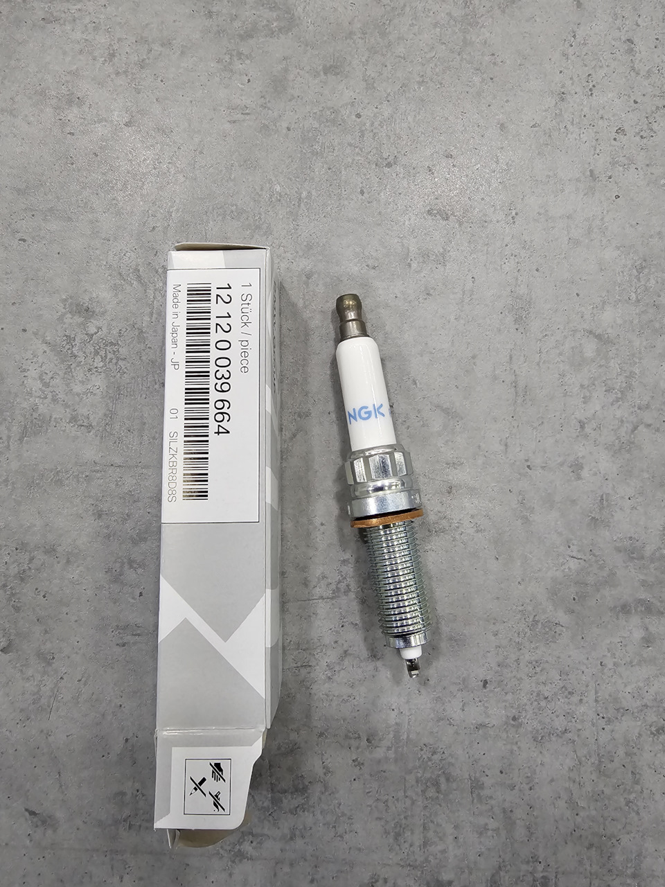 12120039664 Свеча зажигания BMW | Запчасти на DRIVE2