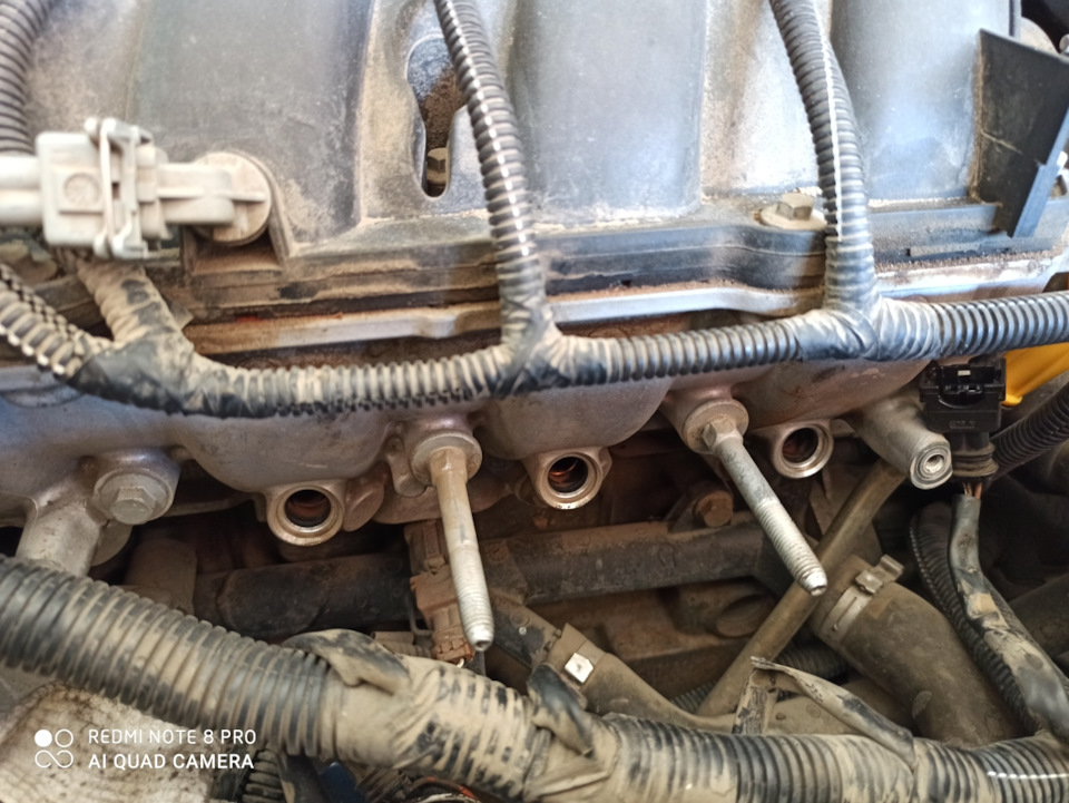 Замена задних тормозных колодок и не только… — Renault Sandero 1G, 1,6 ...