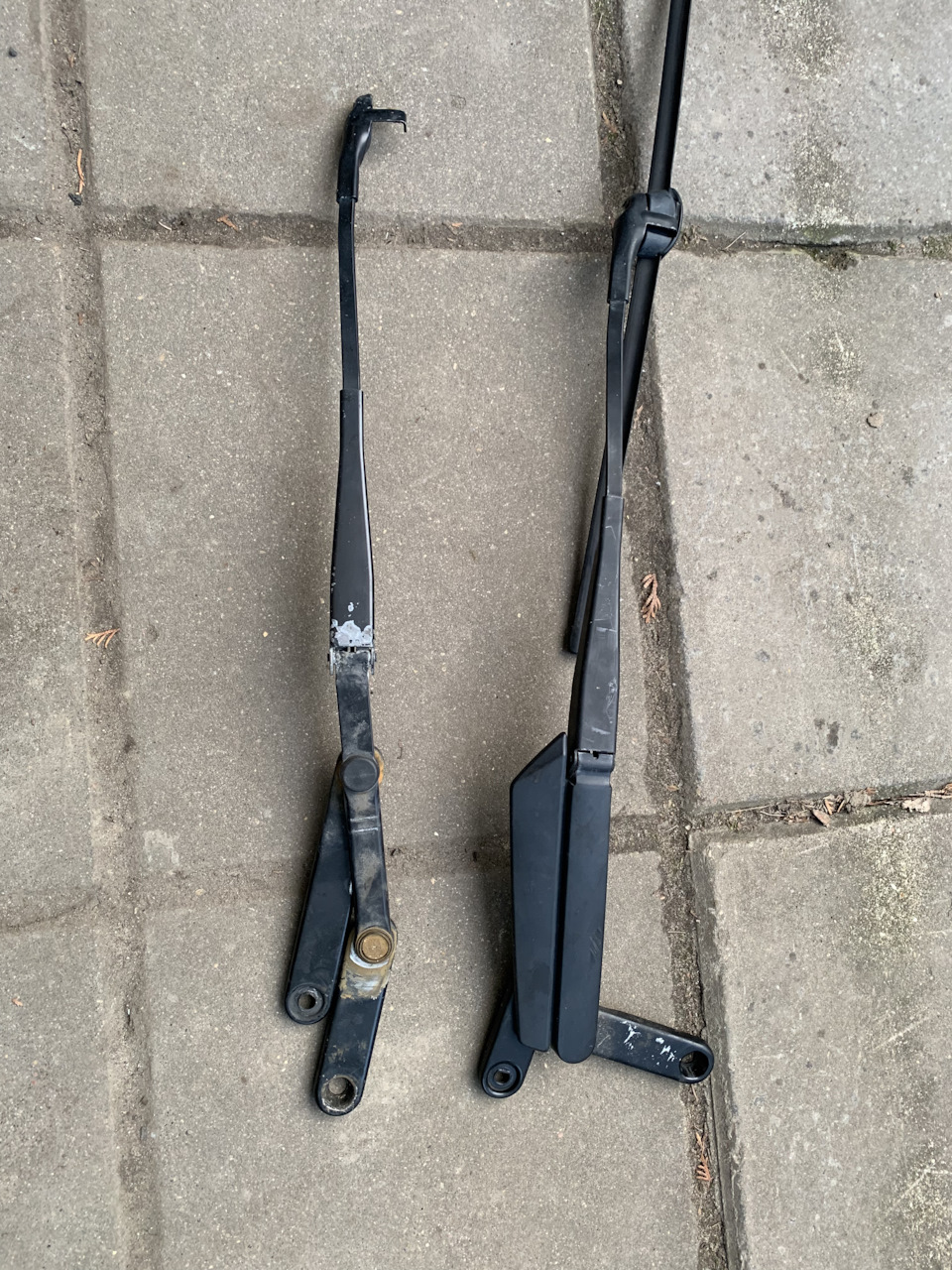 Пассажирский поводок дворника — Volkswagen Touareg (1G), 3 л, 2007 года ...