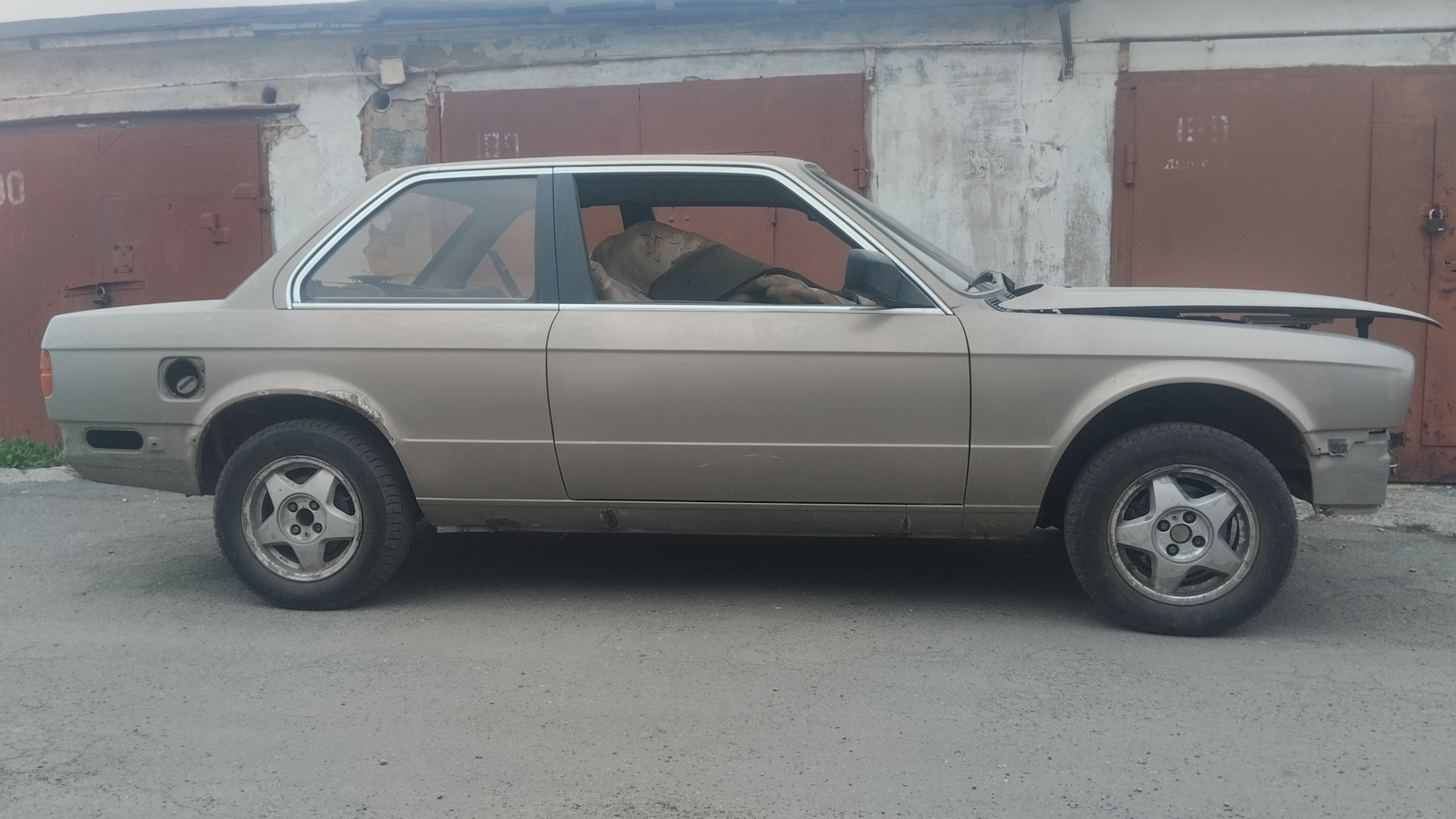 BMW 3 series (E30) 1.8 бензиновый 1985 | '85 на DRIVE2