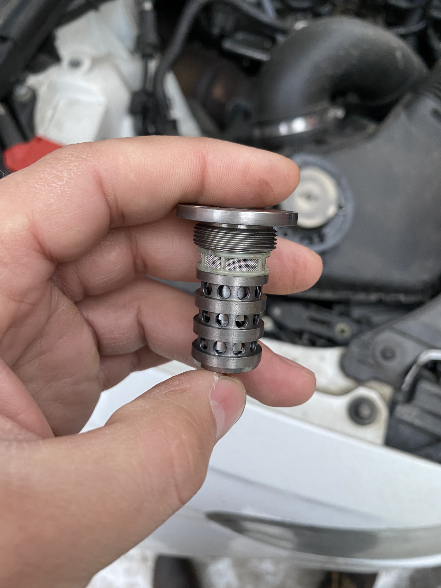 Замена магнита и клапана на фазике Audi A6/C7 — Audi A6 (C7), 2 л, 2016 ...