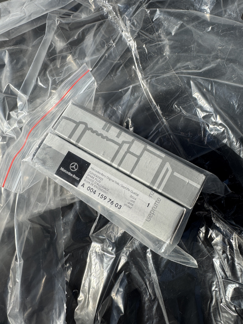 A0041597603 Свеча зажигания Mercedes | Запчасти на DRIVE2