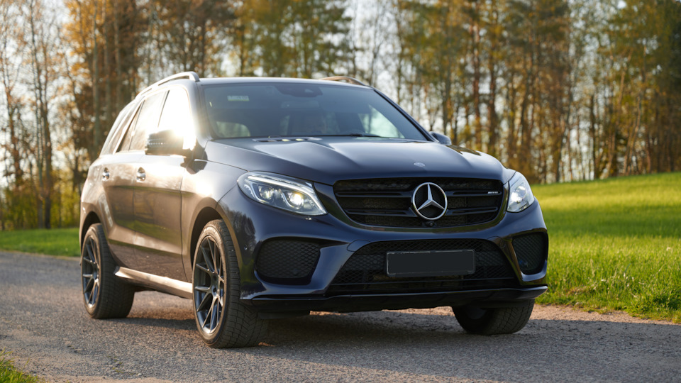 Mercedes-Benz GLE-Class (W166) 3.0 бензиновый 2016 | GLE 400 Airmatic ...
