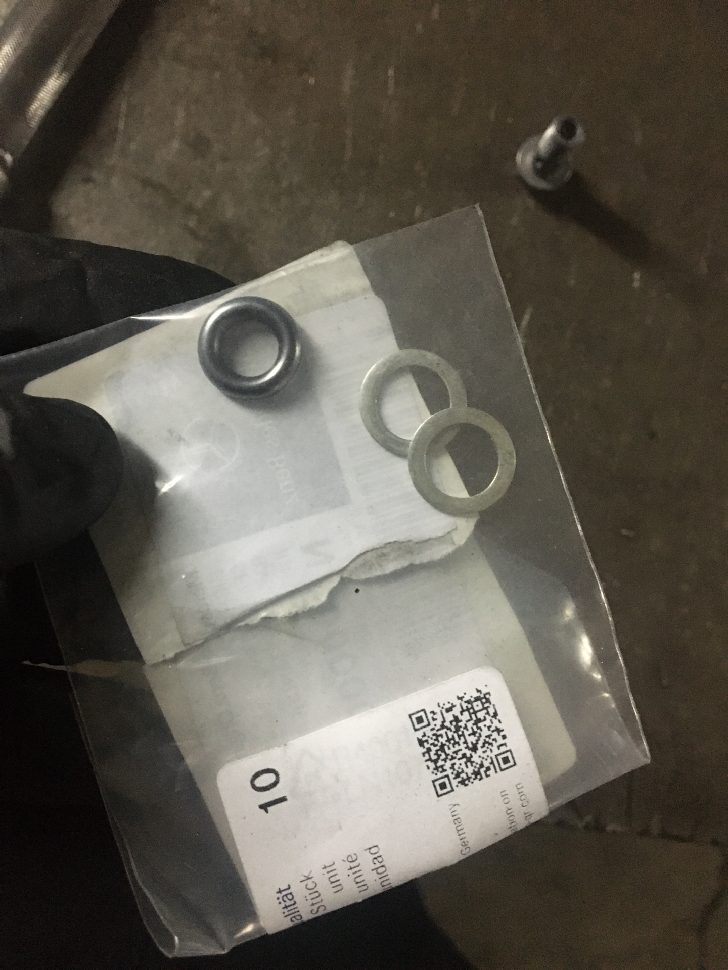 Болт Турбины w204 m271 evo — Mercedes-Benz C-Class (W204), 1,8 л, 2012 ...