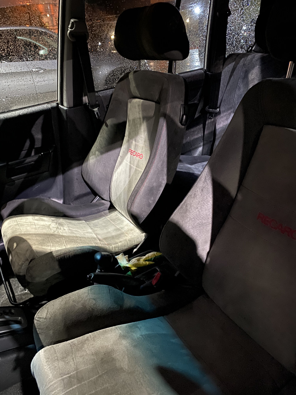 Recaro inside — Mitsubishi Pajero iO, 2 л, 2000 года | тюнинг | DRIVE2