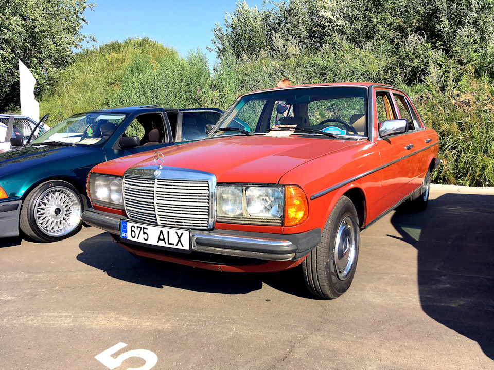 Youngtimer Camp Estonia 2019 • Интересности. — Mercedes-Benz W123, 2 л, 1982 года | наблюдение ...