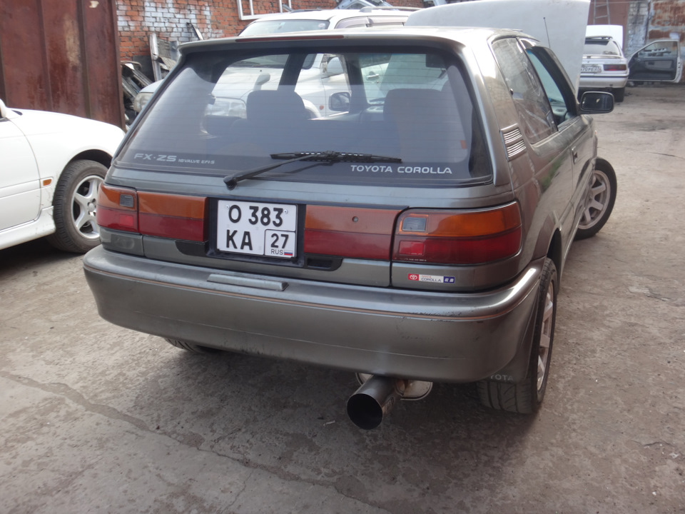 Мы теперь такие…С новым двигателем и цвет другой! — Toyota Corolla FX ...