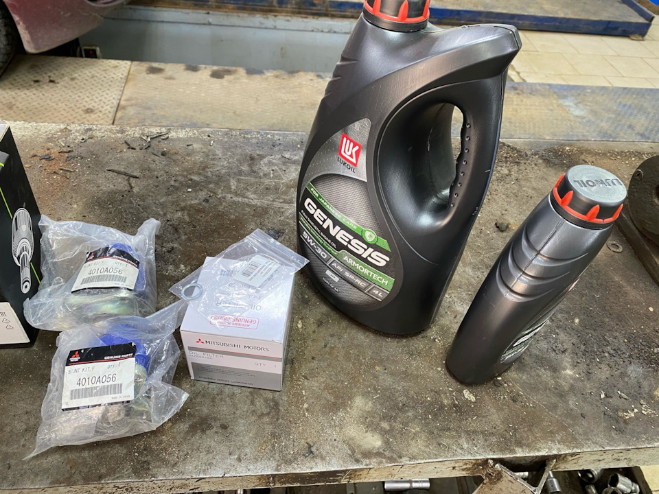 Весенняя эксплуатация. Никаких, моек, только сервис! Масло, шаровые ...