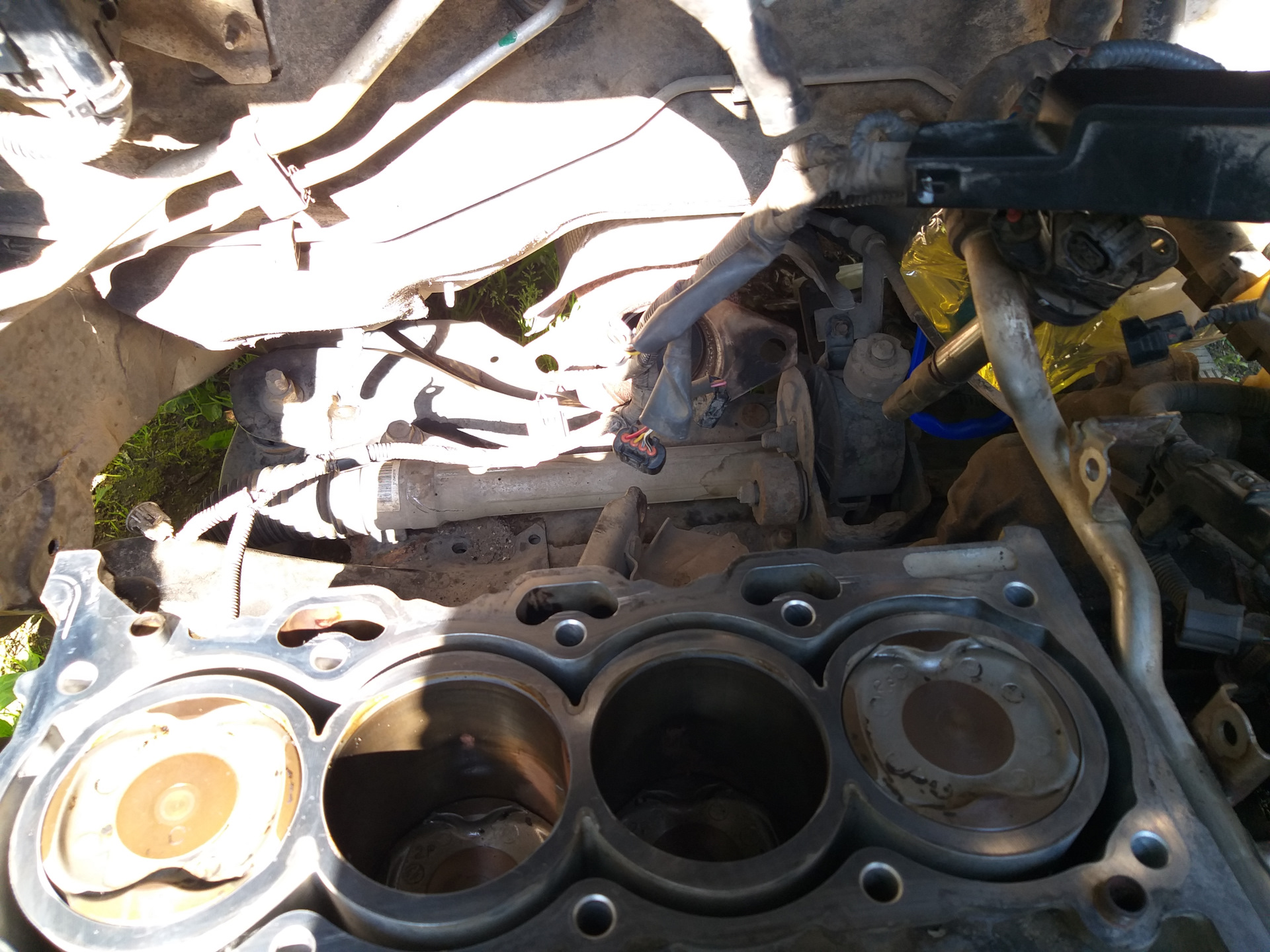 Двигатель 2ZRFAE — Toyota Verso, 1,8 л, 2011 года | запчасти | DRIVE2